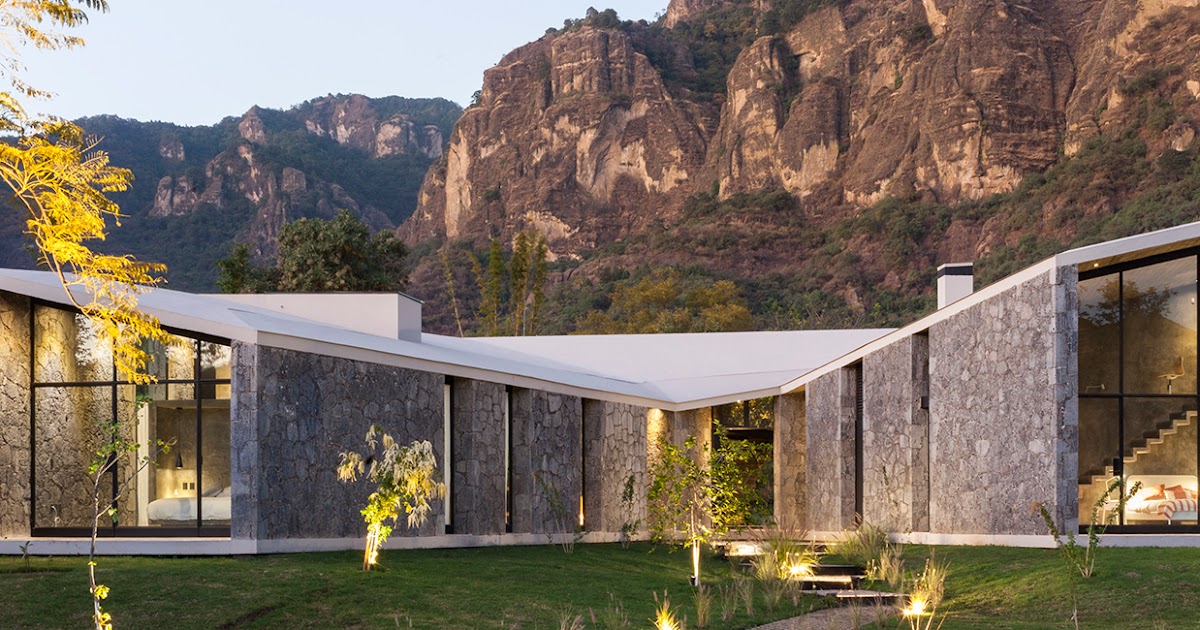 UMA CASA MEXICANA ~ ... And This is Reality