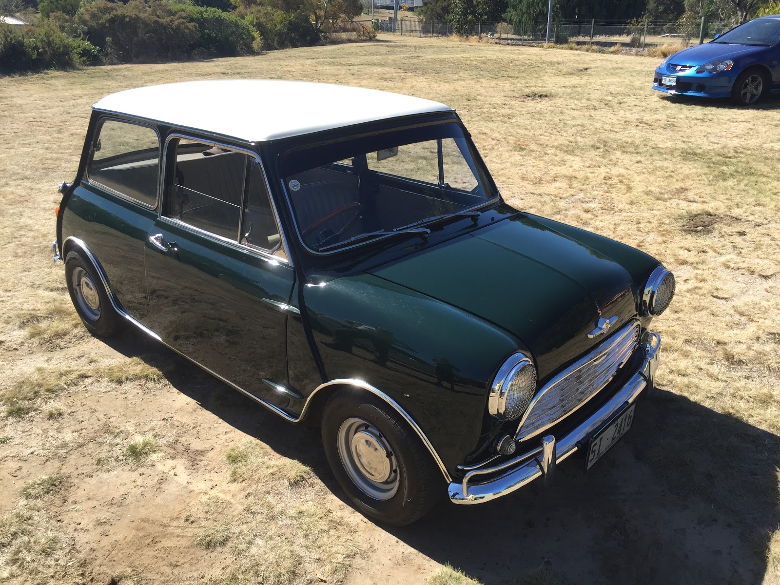 Readers' Photos # 33: Classic Mini Cooper S