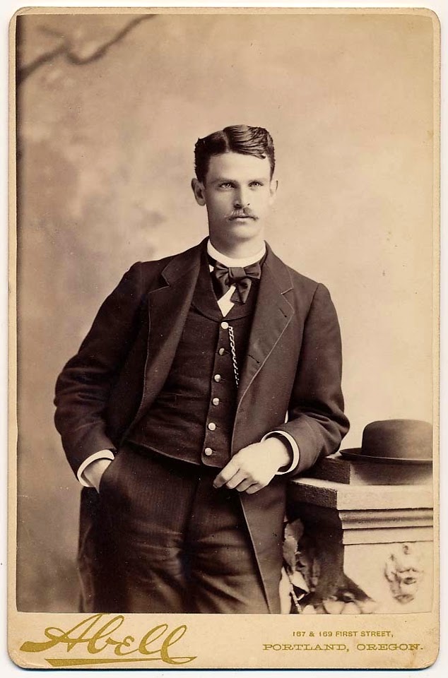 Hot Vintage Men: 2014