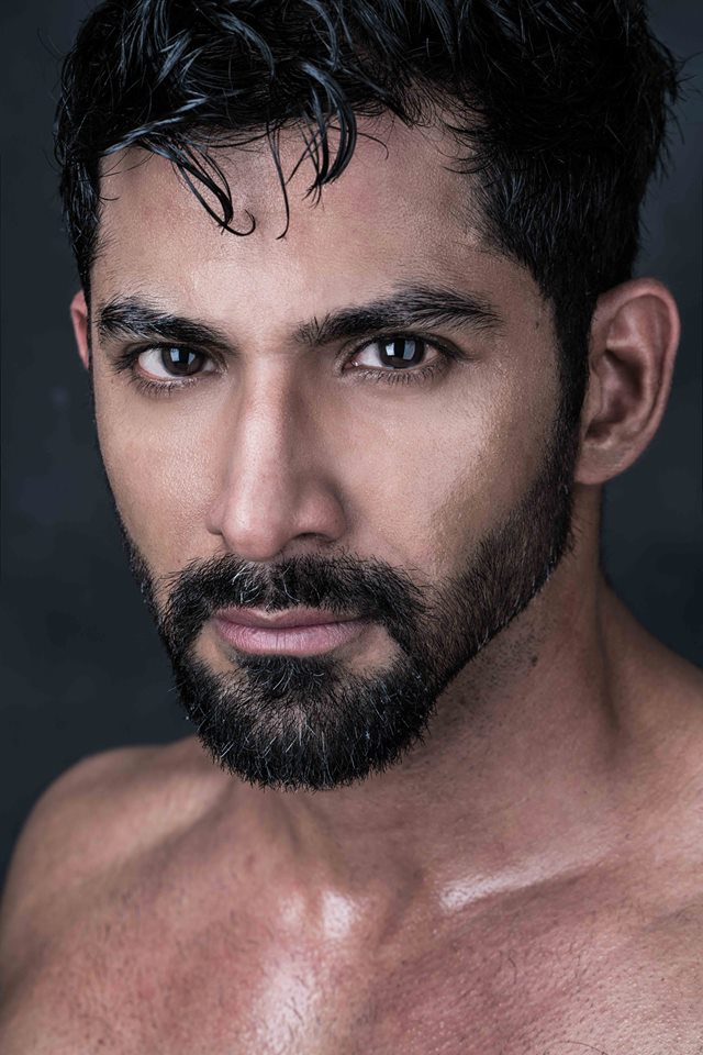 Shirtless Bollywood Men: Vivan Bhatena's New Hot Bod
