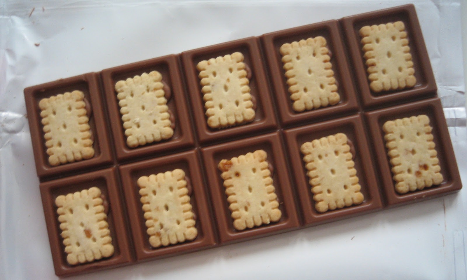 Milka: Milka Schokolade & Lu Kekse (87g)