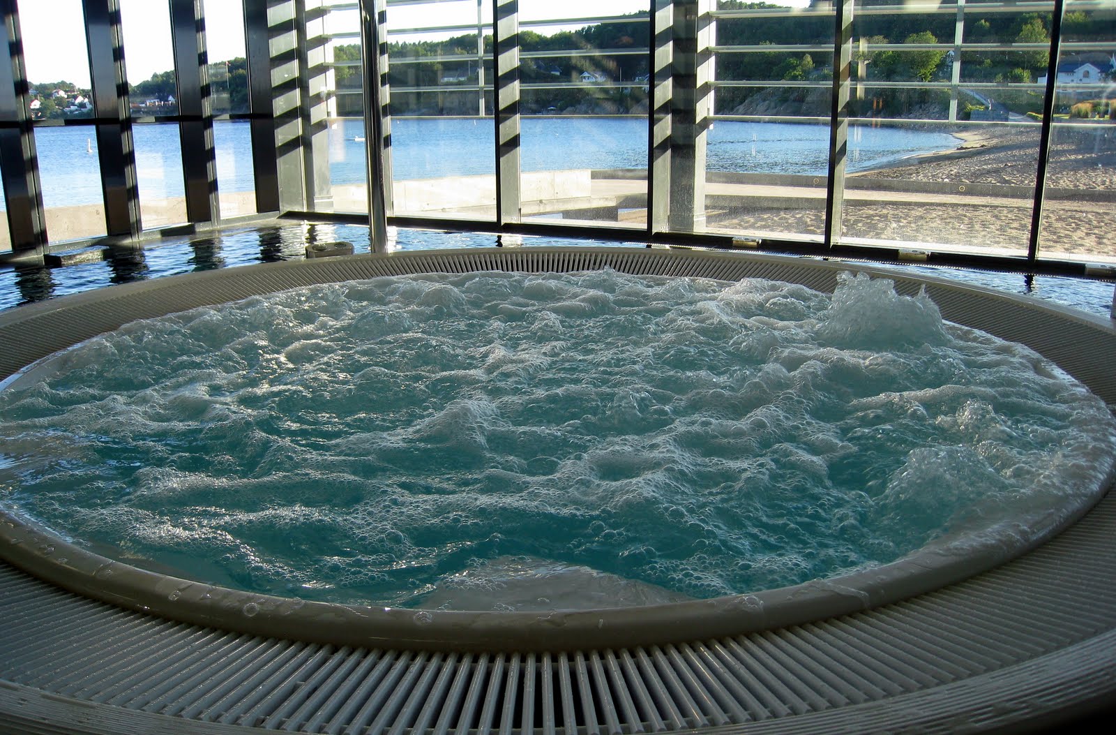 En svensk tiger i Oslo - och lite varstans: Farris Bad