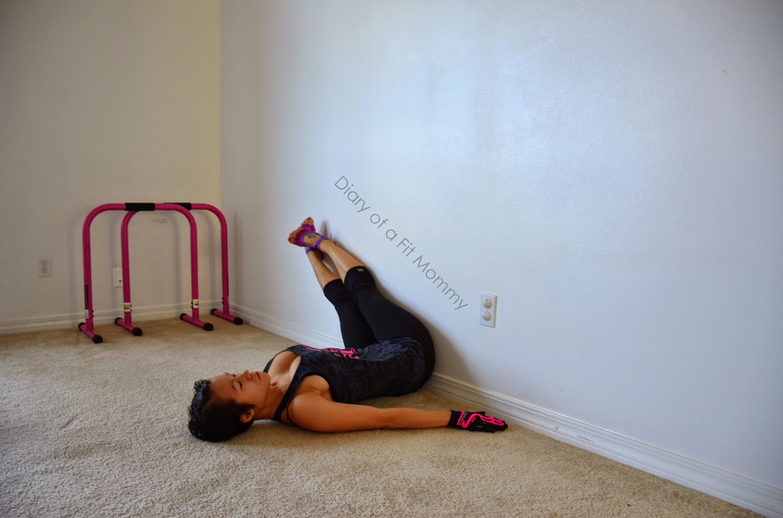 Diary of a Fit Mommy: 15 Minute Total Body Toning Wall Workout