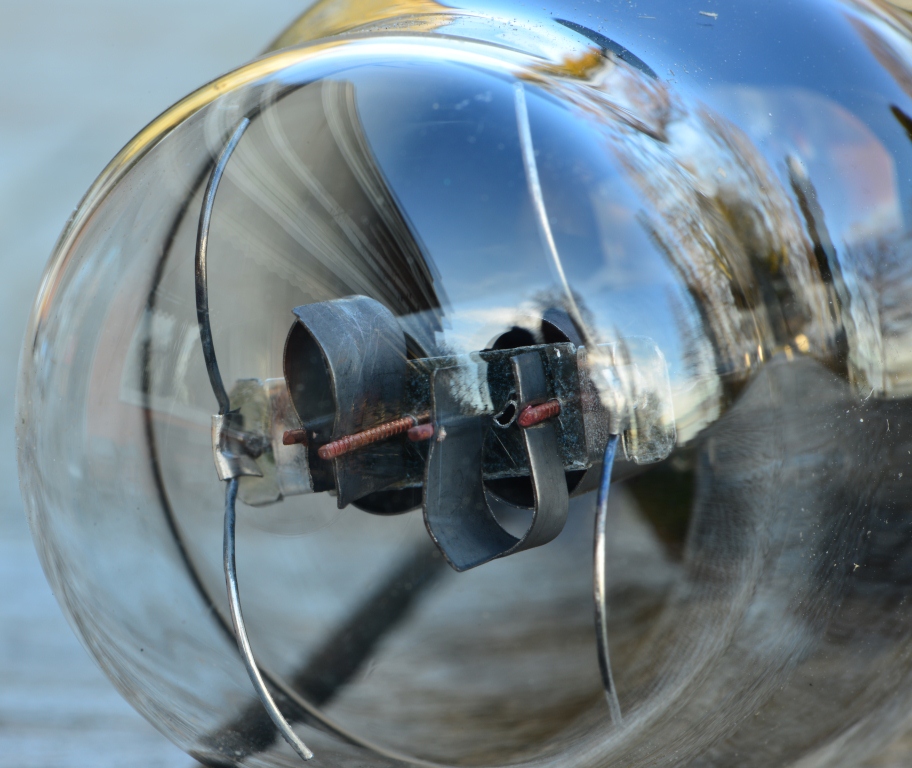 VinylSavor: Tube of the Month: The 6A6