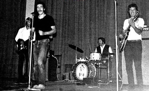 HISTORY OF AUSTRALIAN MUSIC FROM 1960 UNTIL 2000: THE BUCKET