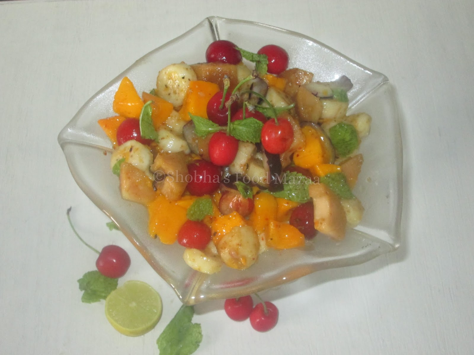 Shobha's Food Mazaa: FRUIT CHAAT