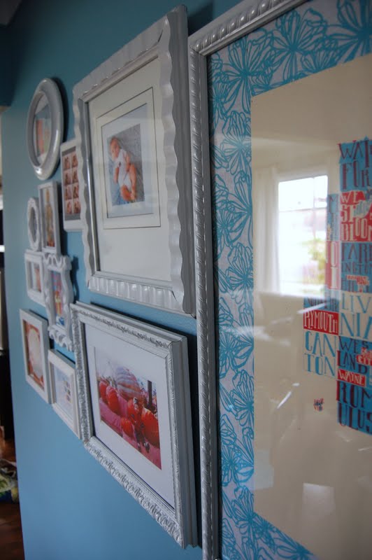 Thar She Sews!: Gallery wall reveal!