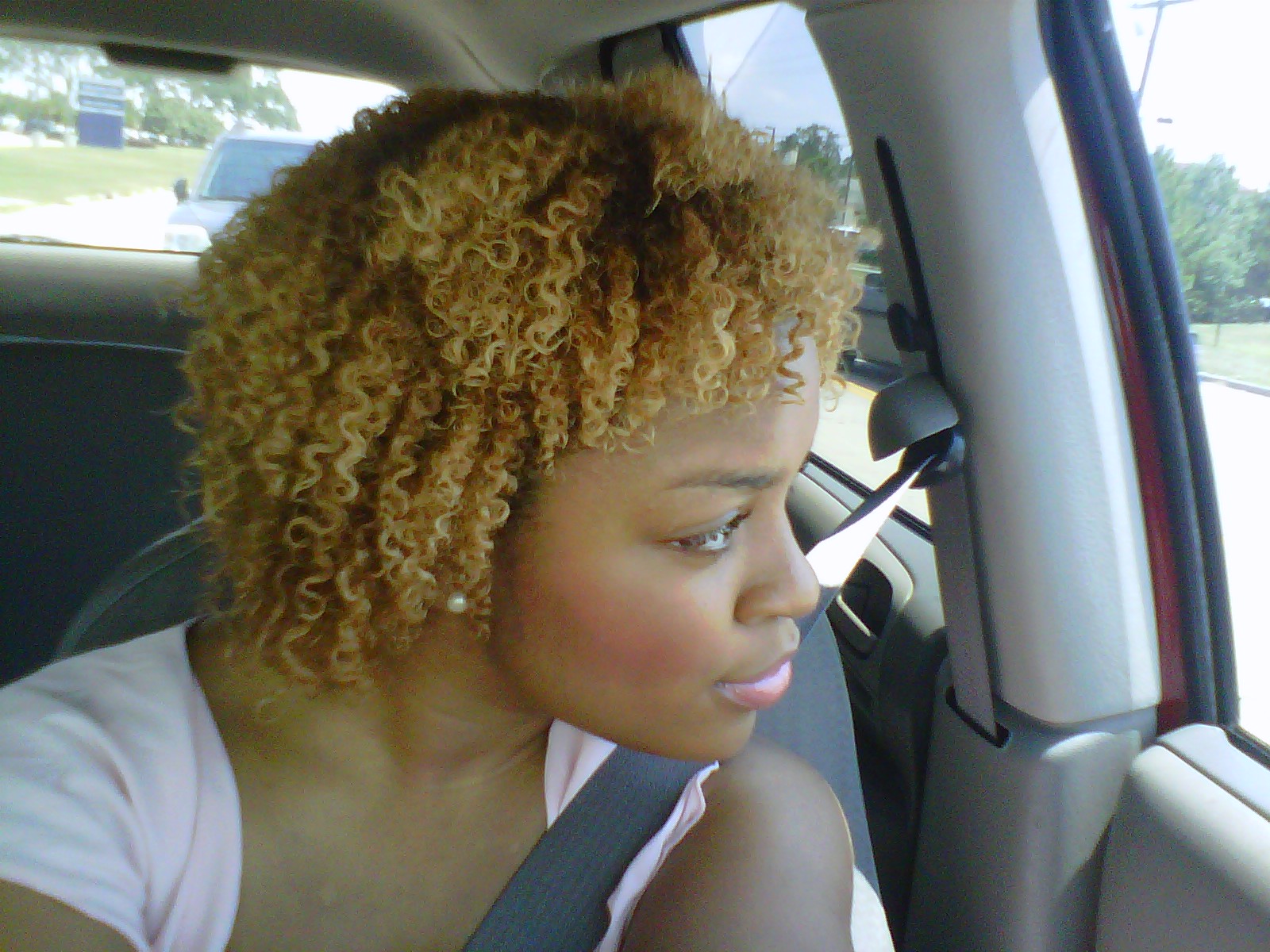 For Kinky Girls: Get More Defined Curls By Shingling