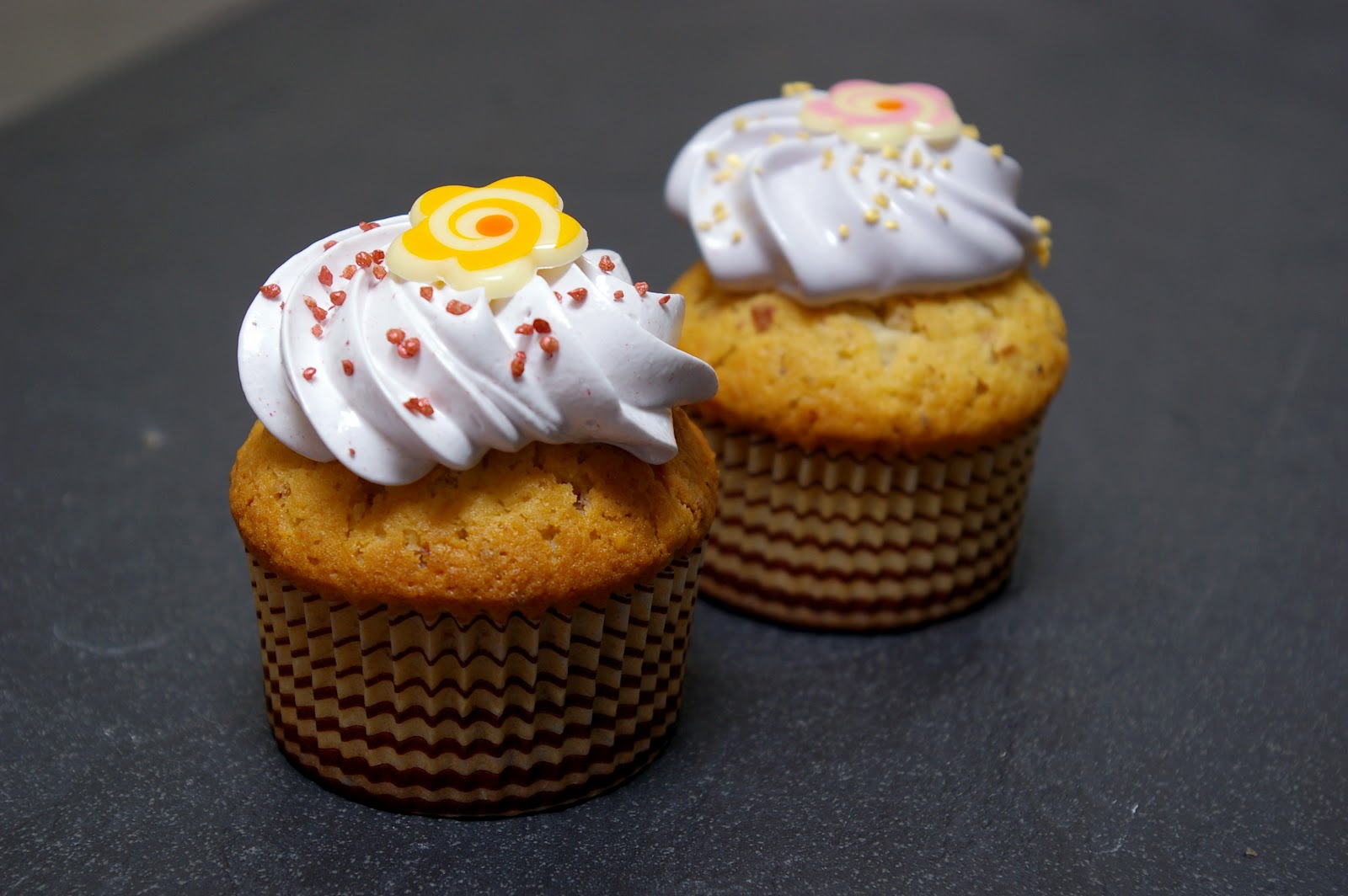 ezekiel pastelería: Magdalenas con "Sorpresa"