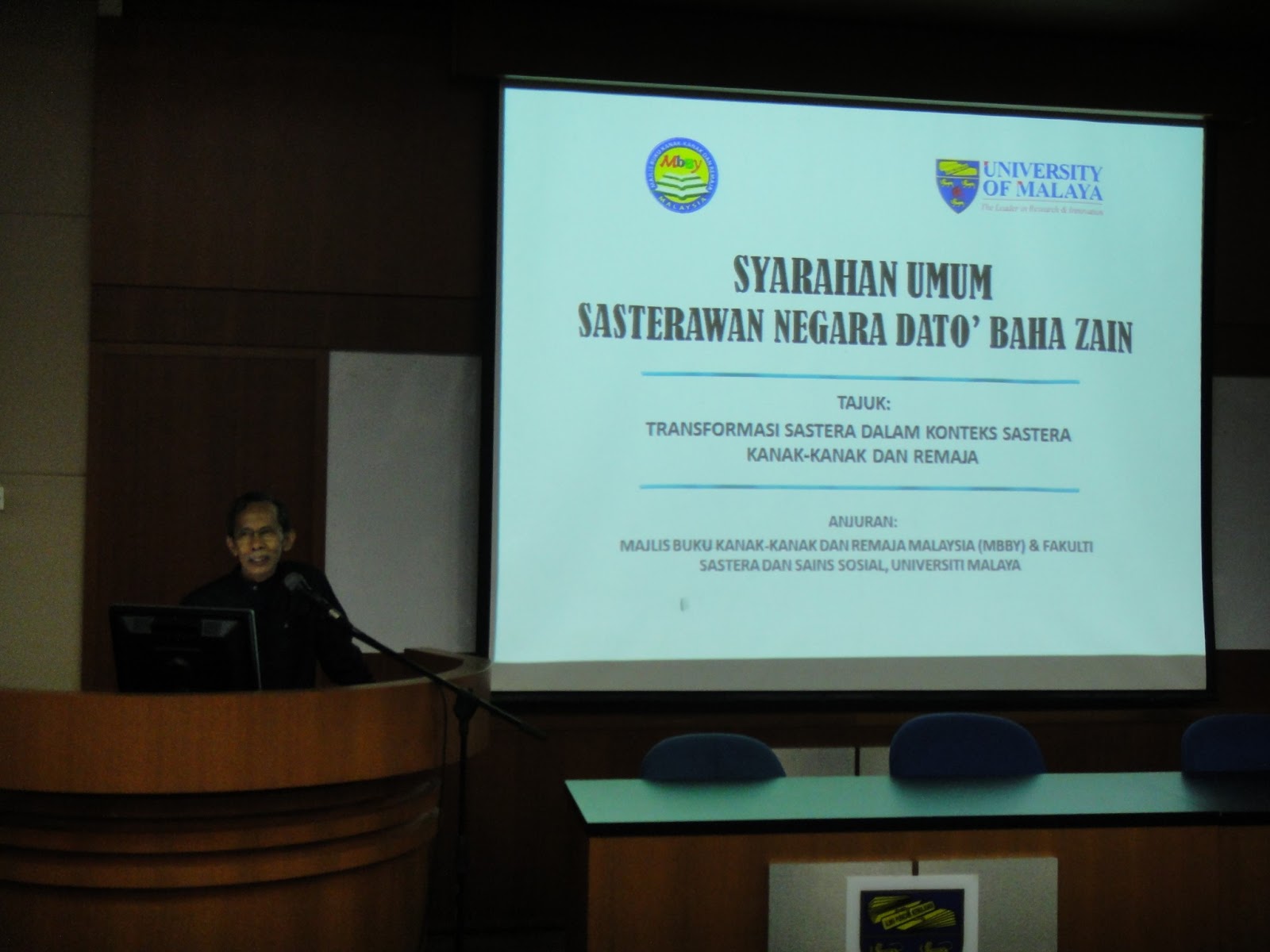 Aku Dan Kafe Buku: Perihal Sastera Kanak-Kanak dan Remaja