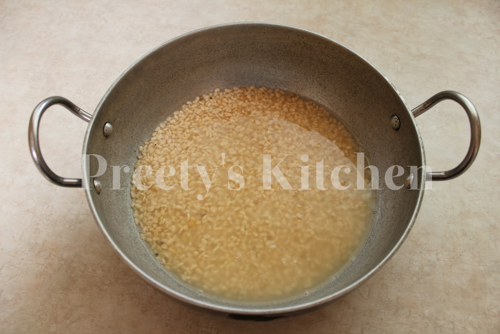 Preety's Kitchen: Urad Dal Uttapam / Urad Dal Pancake (Step By Step Recipe)