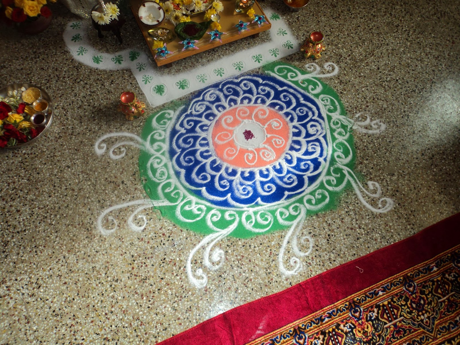 Suma HandiCrafts: Modern Rangoli