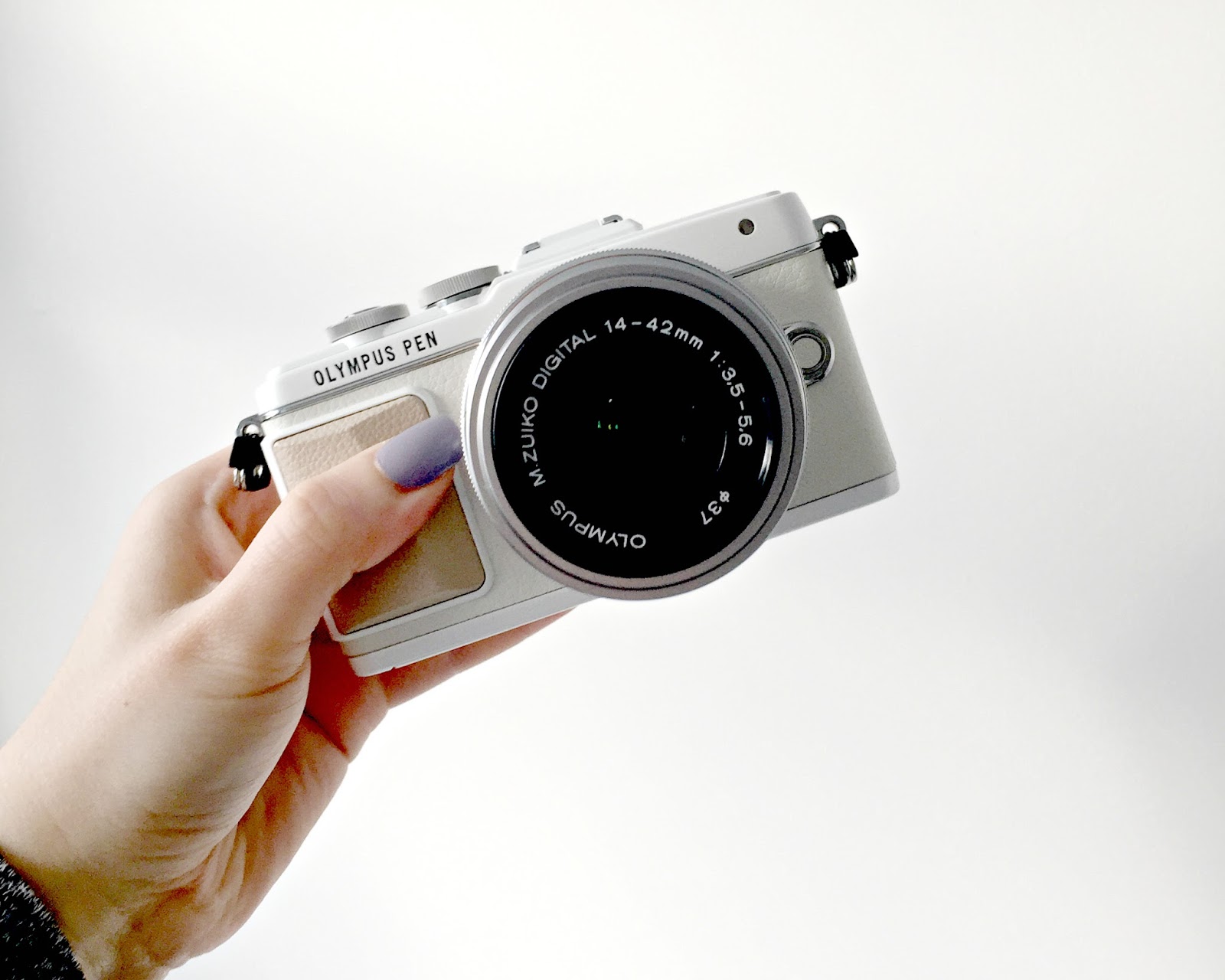 Olympus Pen E-PL7 - First Impressions Review ~ Hannah Olivia