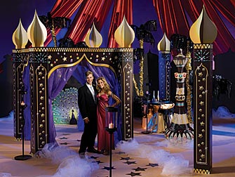 Wedding Decorations: Arabic Wedding Stage Decoration