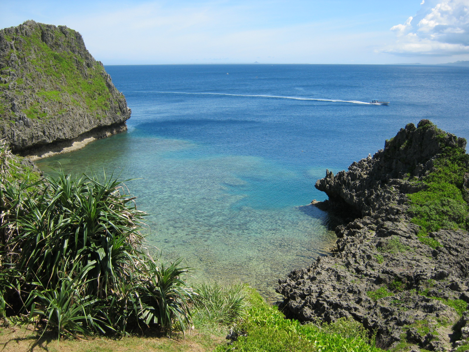 Asia Travel Guide: Okinawa Main Island