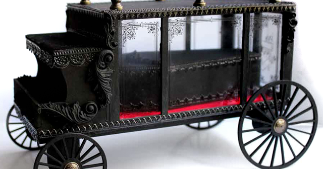 Pixie Hill: Miniature Funeral Carriage