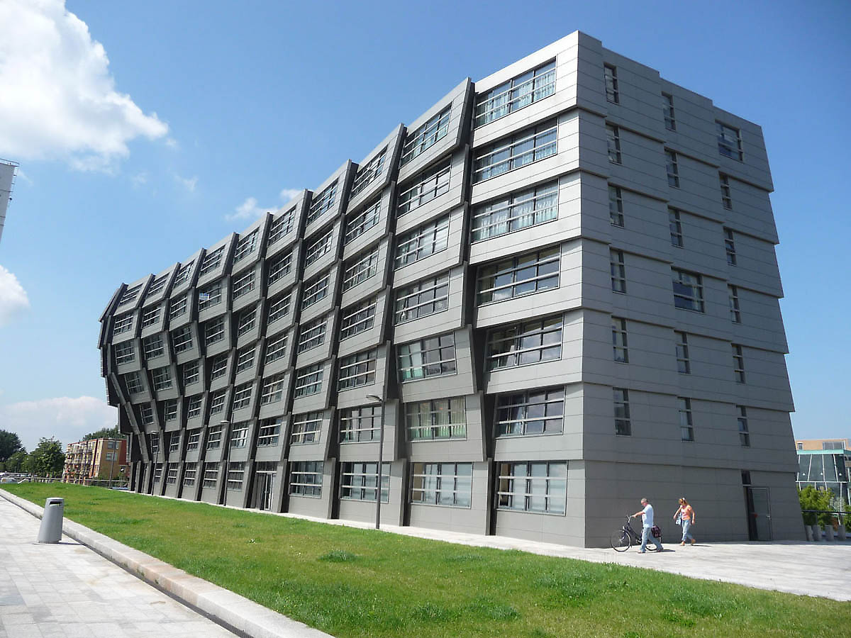 6 Most Unique Apartments in the World - For Fum And Interesting ...