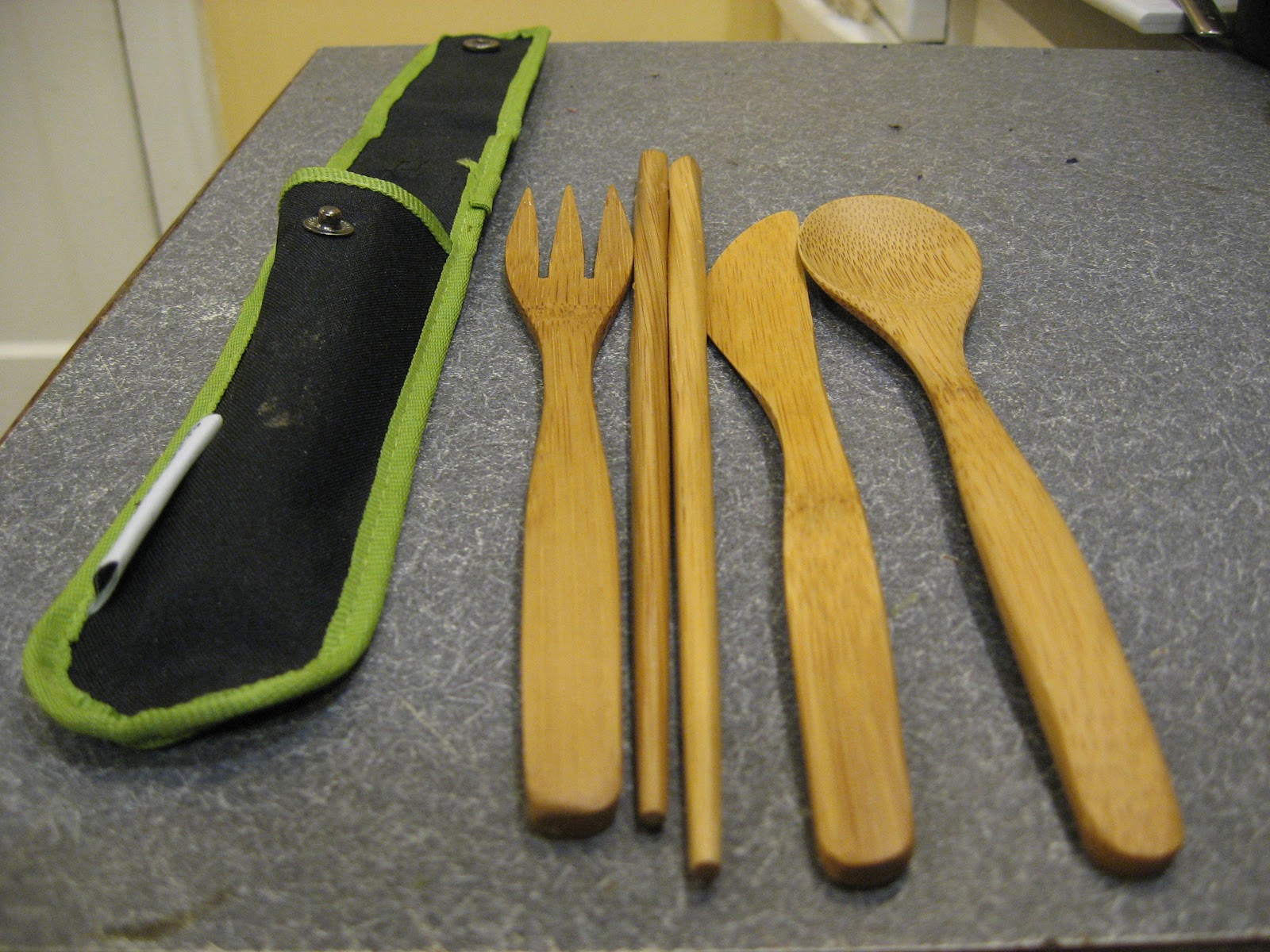 Happy Home: Product Review: To-Go Ware Food Carriers & Bamboo Utensil Sets
