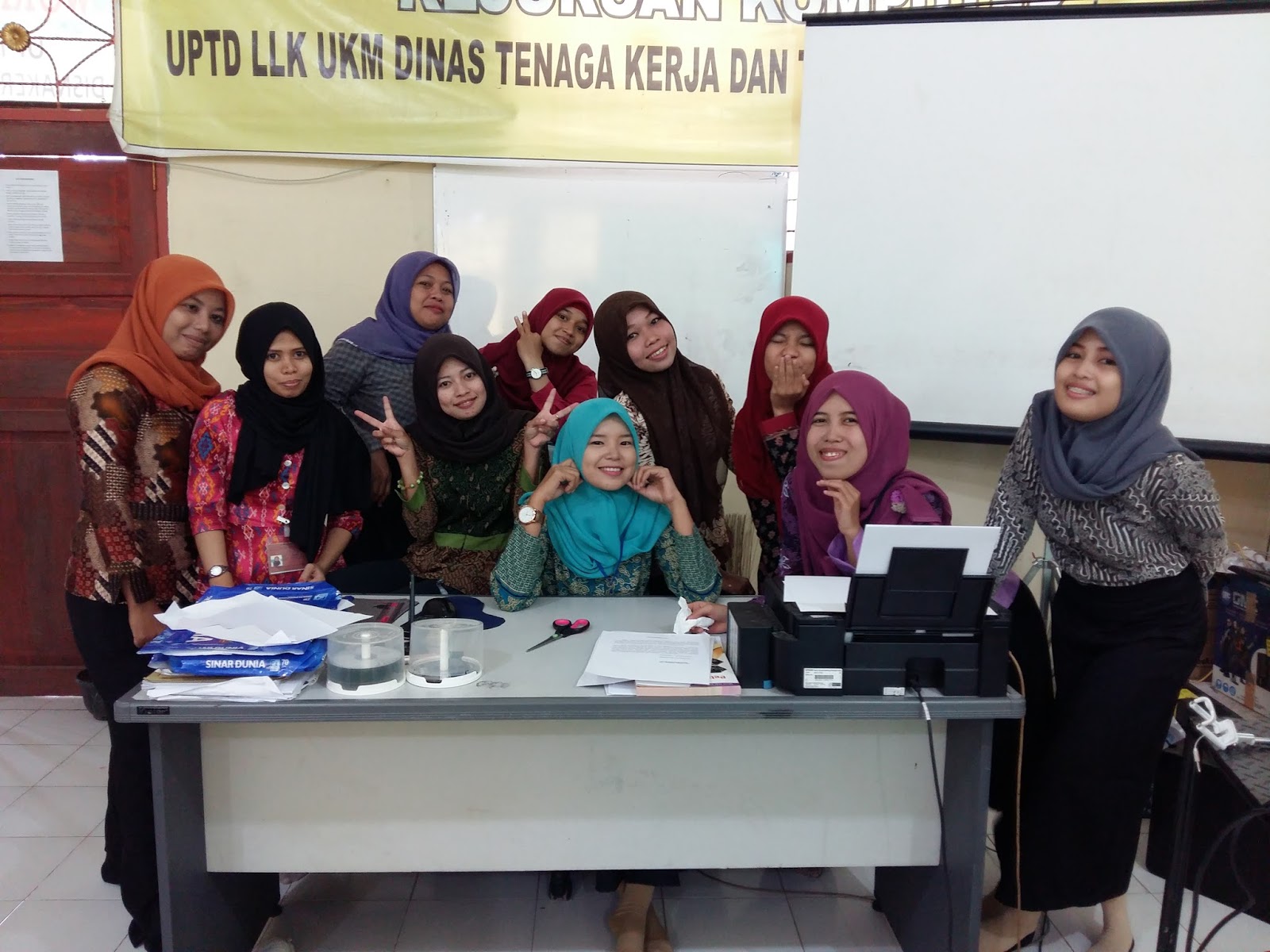 ARVIANA AGUS: FOTO-FOTO GELOMBANG 1 UPTD LLK UKM KAB. BONE