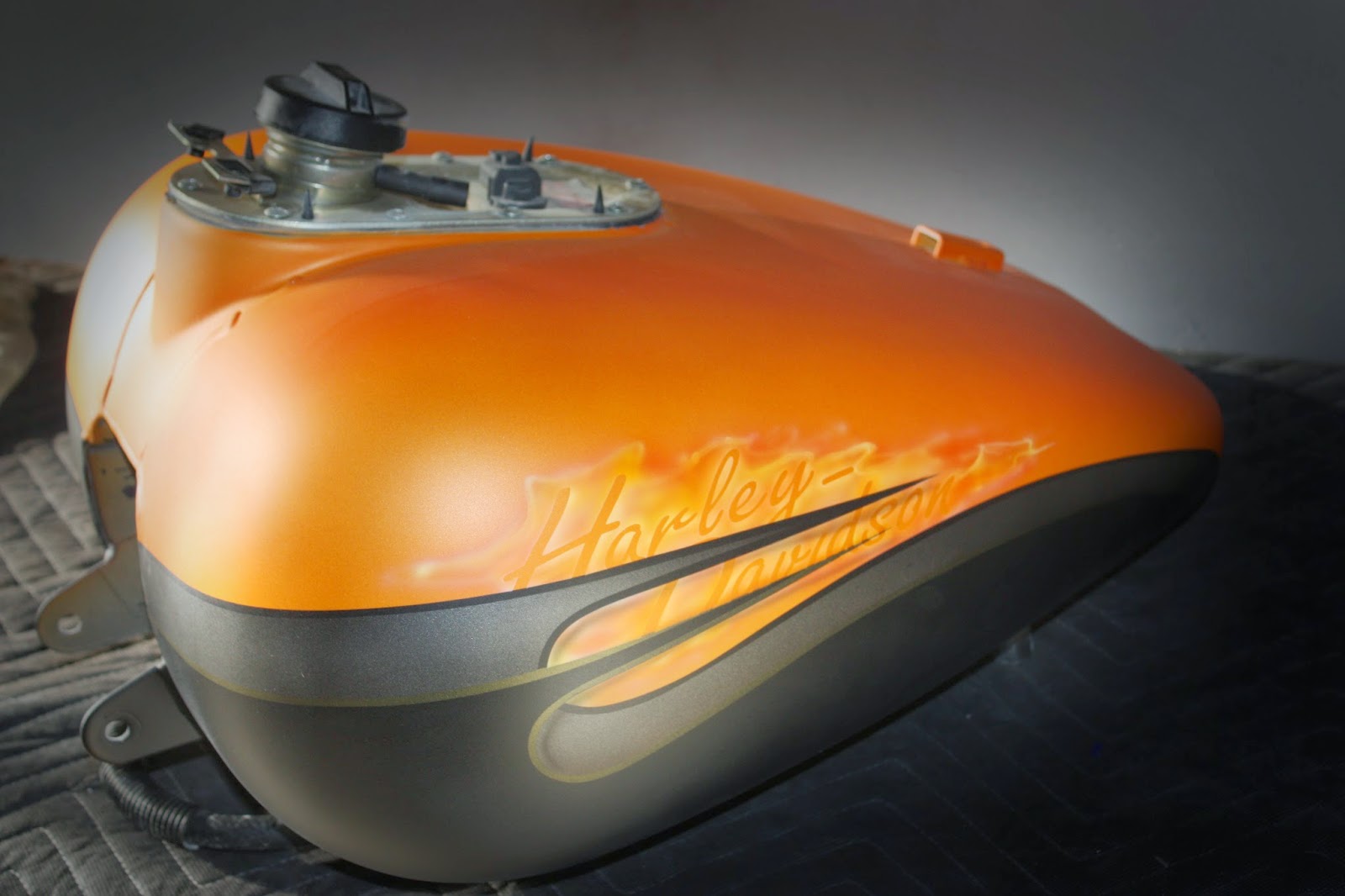 Online Motorcycle Paint Shop: Orange Pearl and Black two tone. Flat ...