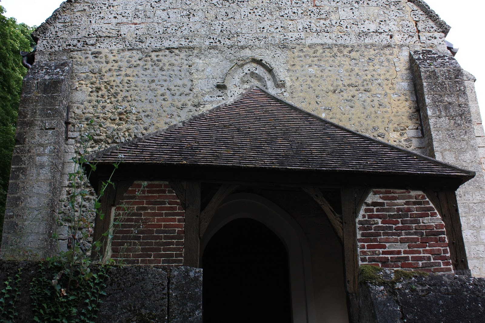 Atlas roman: Ponchon - Eglise Saint-Remi (60)