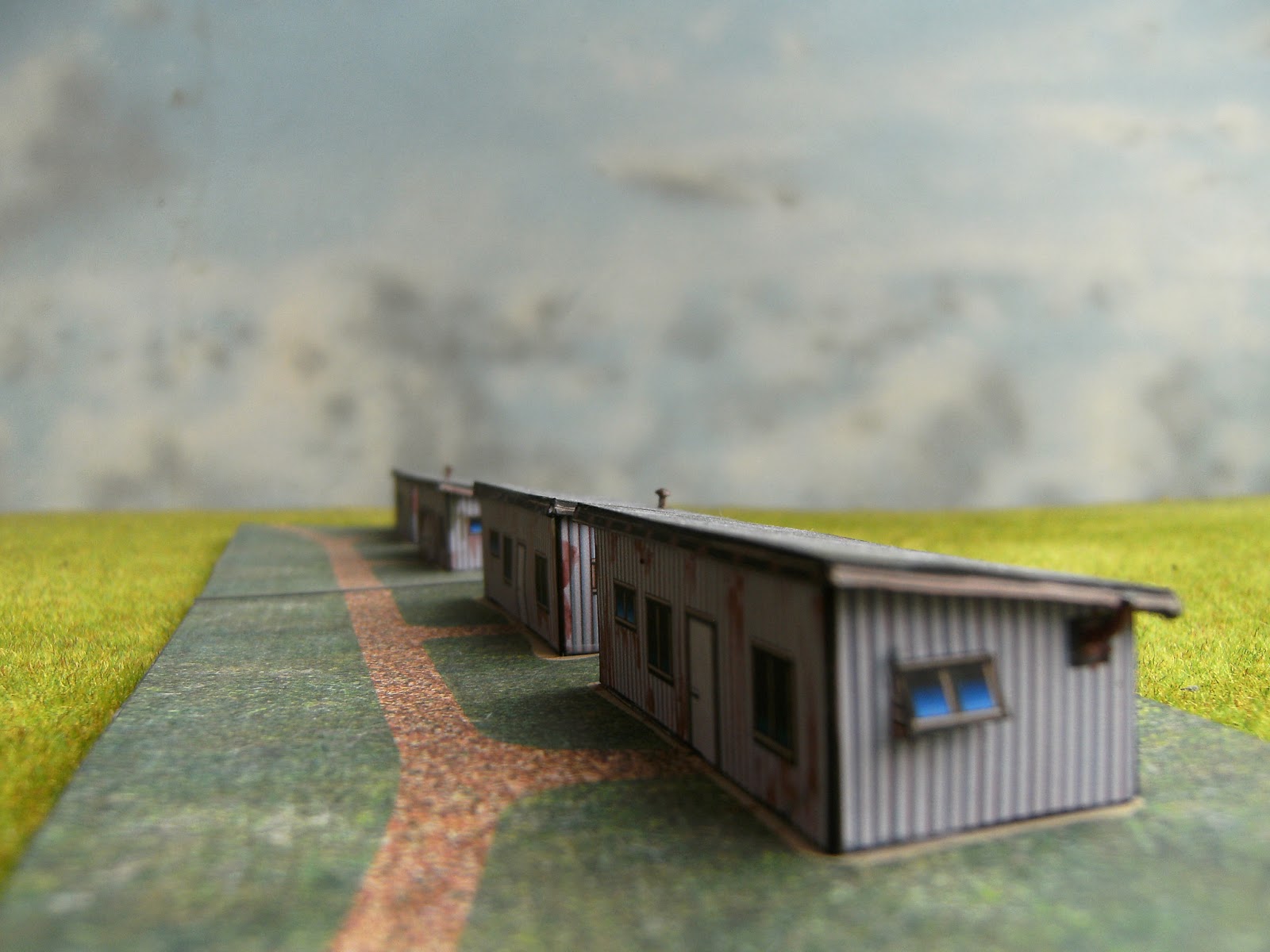 Happyscale-Modellbau: Wellblech Barracken / corrugated metal barracks ...