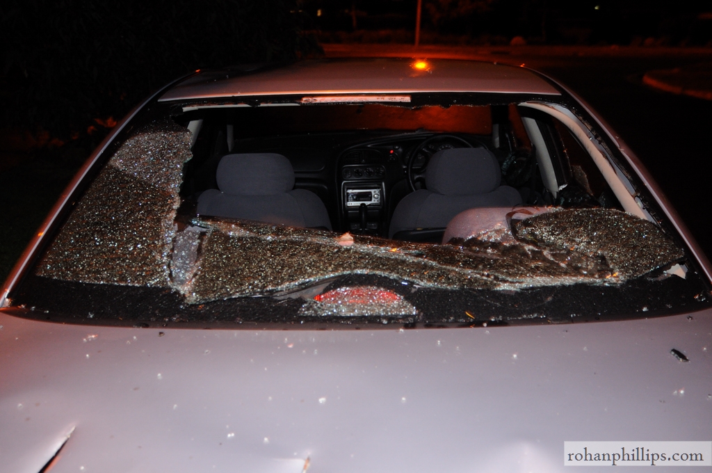 Cars, Cameras & Chronic Illness: Random Car Spotting: Holden VT Commodore