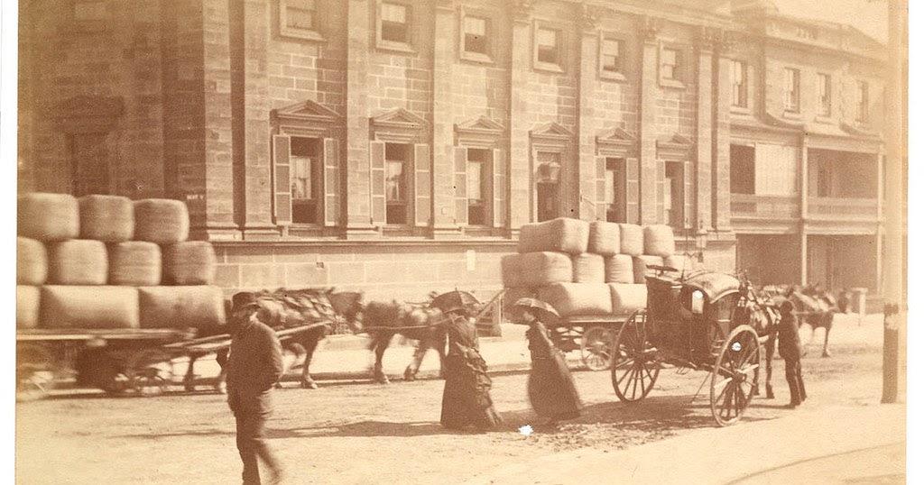 30 Amazing Candid Snapshots of Sydneysiders and Sydney’s Bustling ...