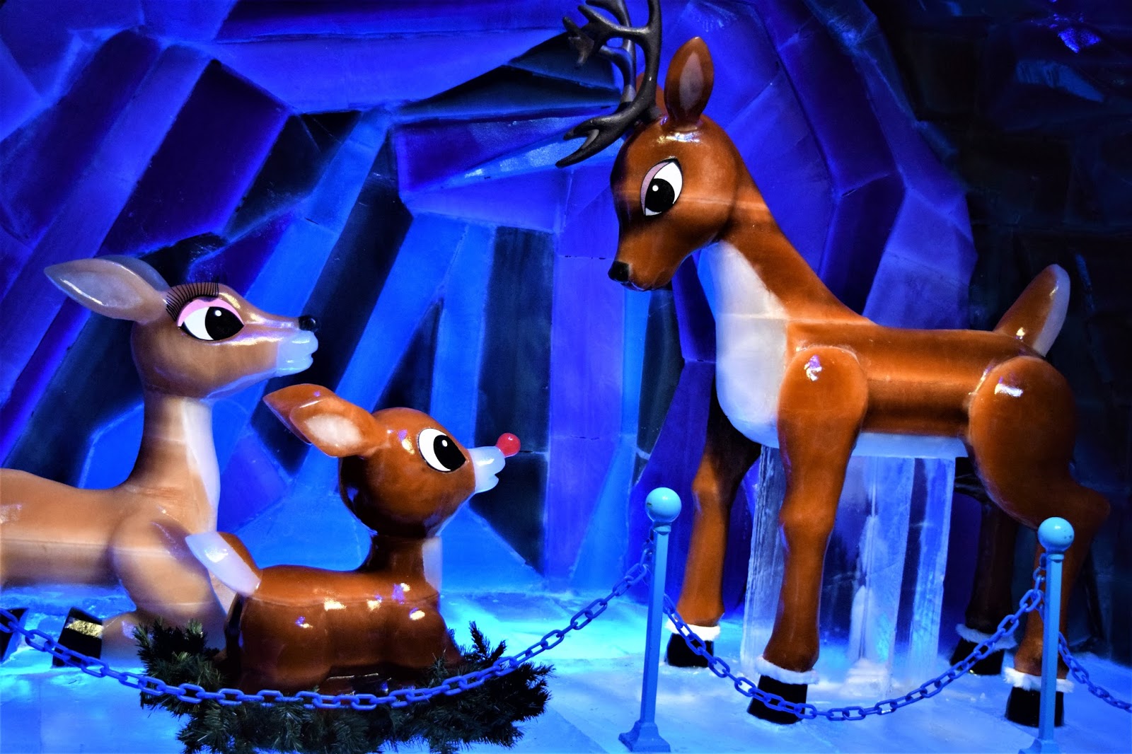 Gaylord Opryland ICE!- Rudolph the Red-Nosed Reindeer Is A Must See!