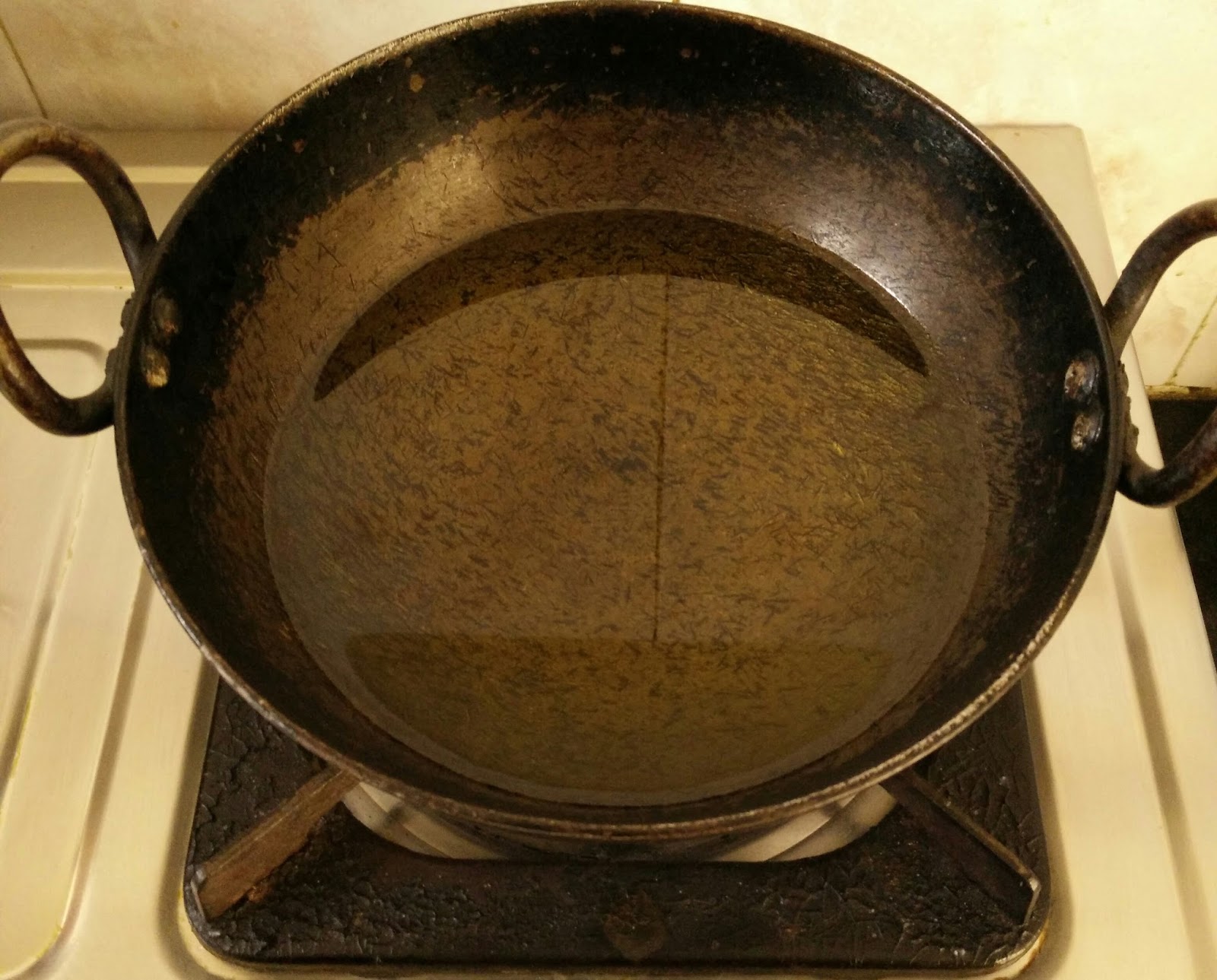 Welcome to Prameela's Kitchen: Semolina Crispies/Sooji Crispies ...