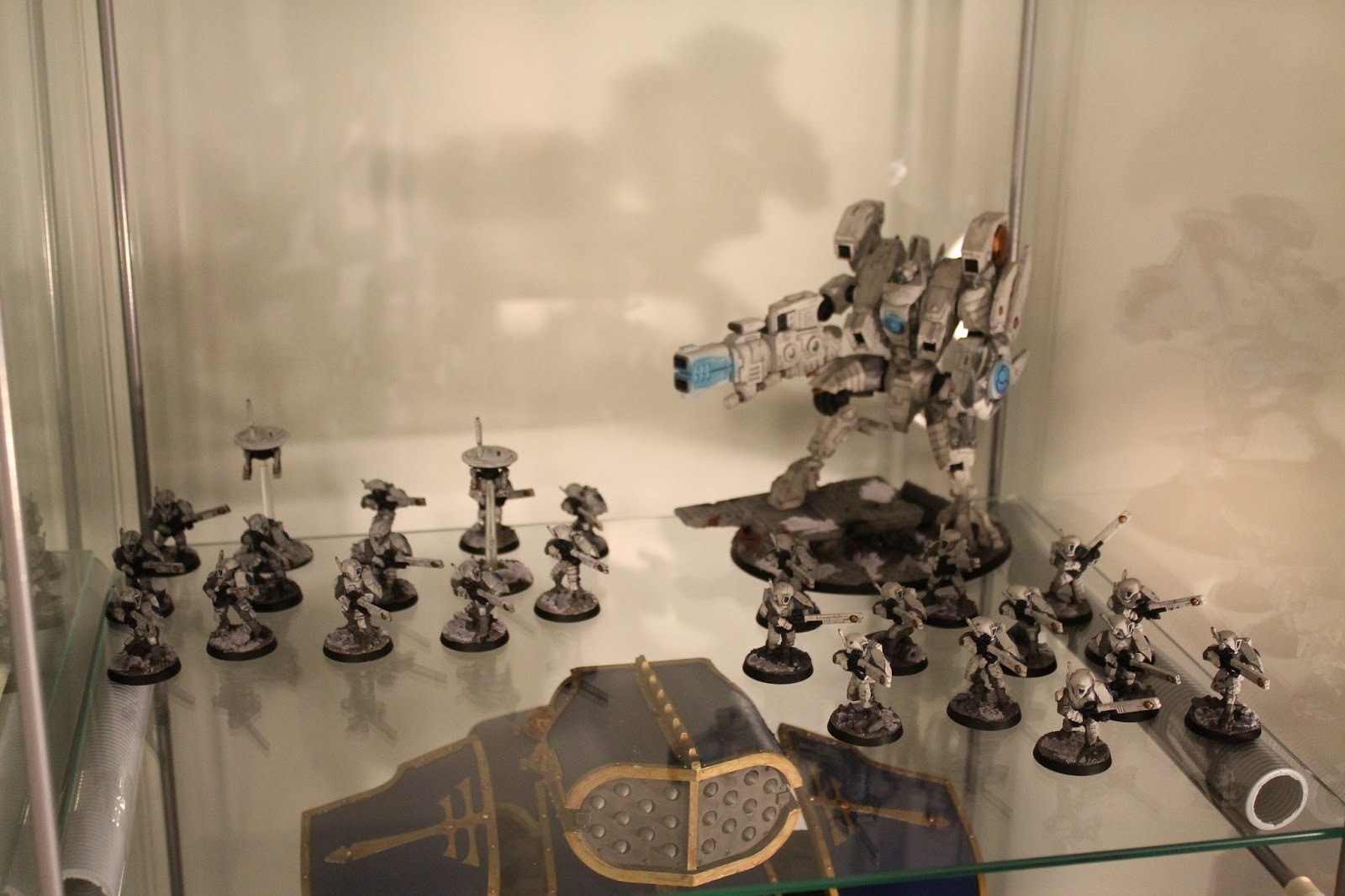 A Guardsman's Guide to Glory: Tau Fire Warrior Squad 2 Complete; Hall ...