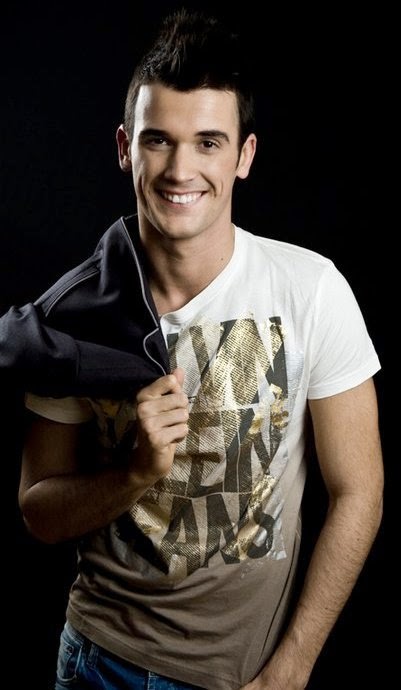 Susana Pérez TV: ALBERTO COLLADO ES FRANZ EN "ROCK OF AGES" EN LA "ERA ...