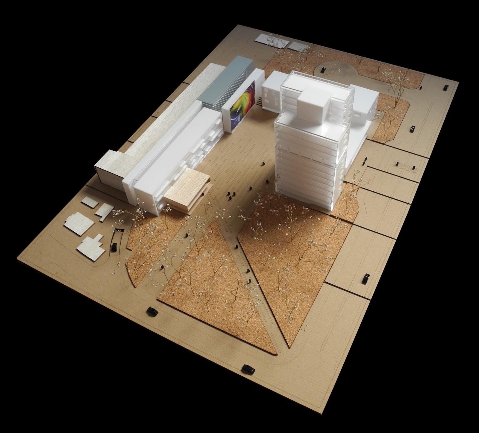 ARCHITECTURAL MODELS: Business center