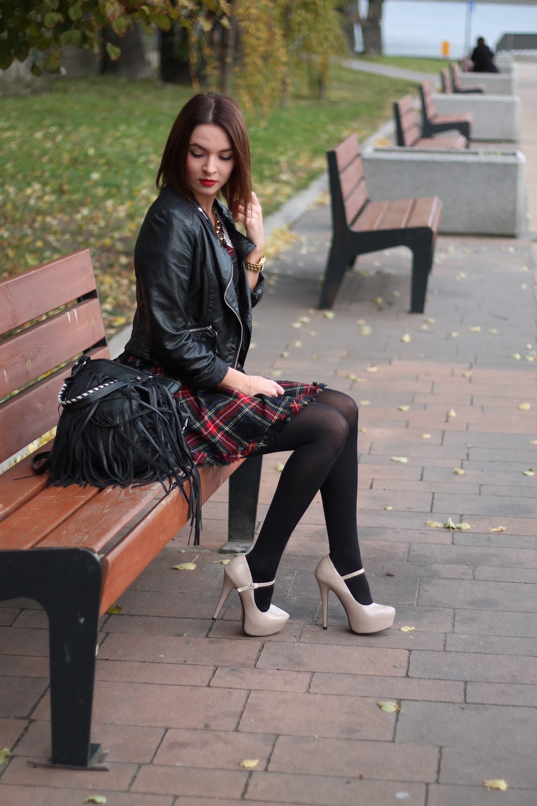 Street style legwear looks maniaszycia.blogspot.co.uk - Fashionmylegs ...