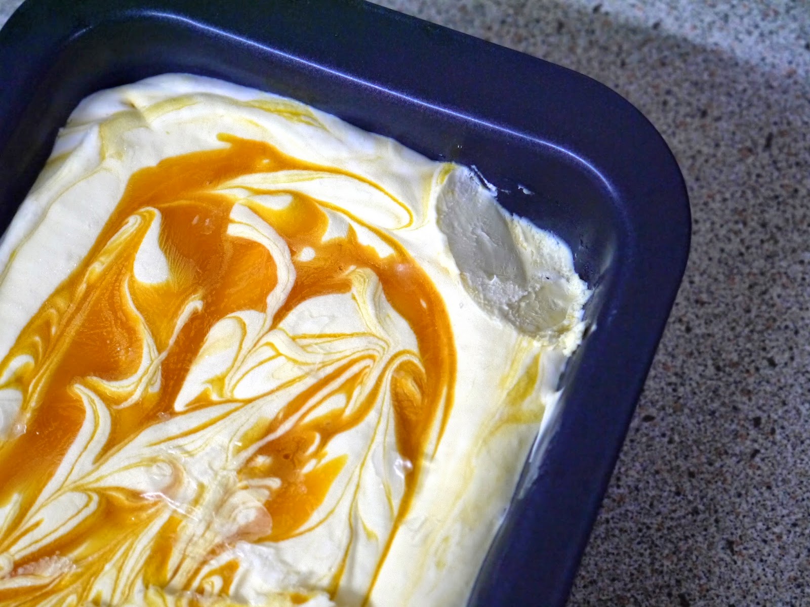 This Muslim Girl Bakes: No-Machine Mango Swirl Ice Cream