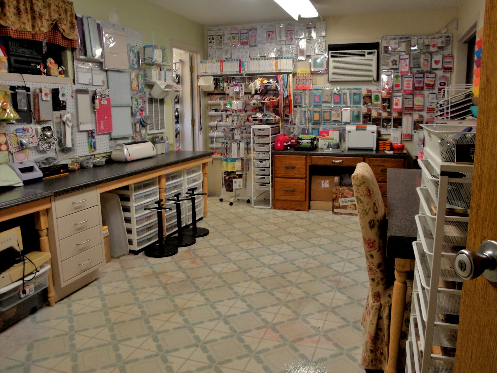 FERN'S CREATIONS: MY SCRAP STUDIO