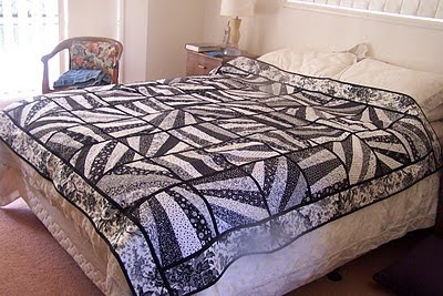 BubzRugz: Quilt As You Go Tutorial and Sashing QAYG blocks