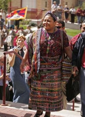 Rigoberta Menchú Tum: Ensayo