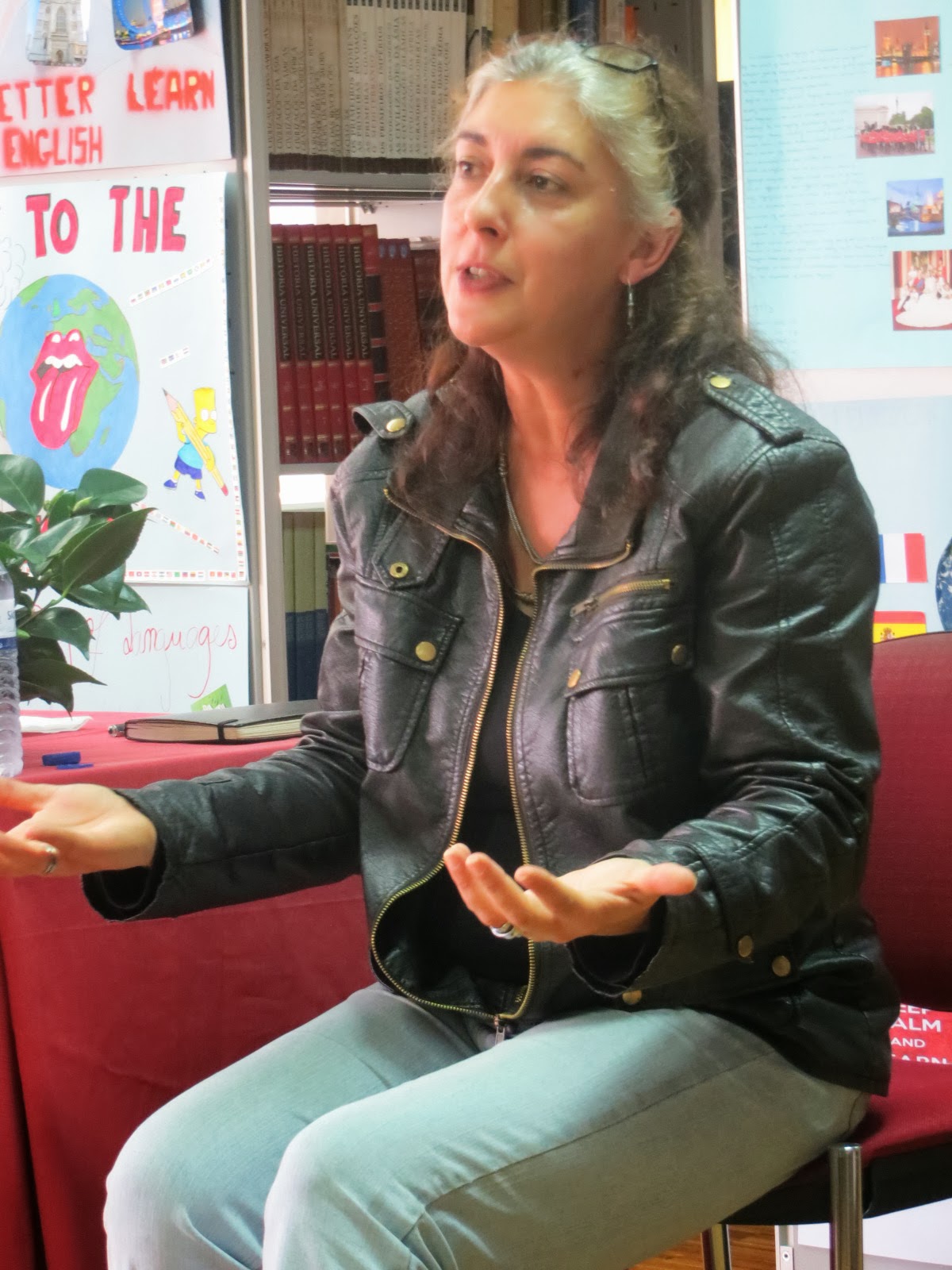 Leituras em Movimento: Atriz Silvia Brito conversa com os alunos do AEPBS