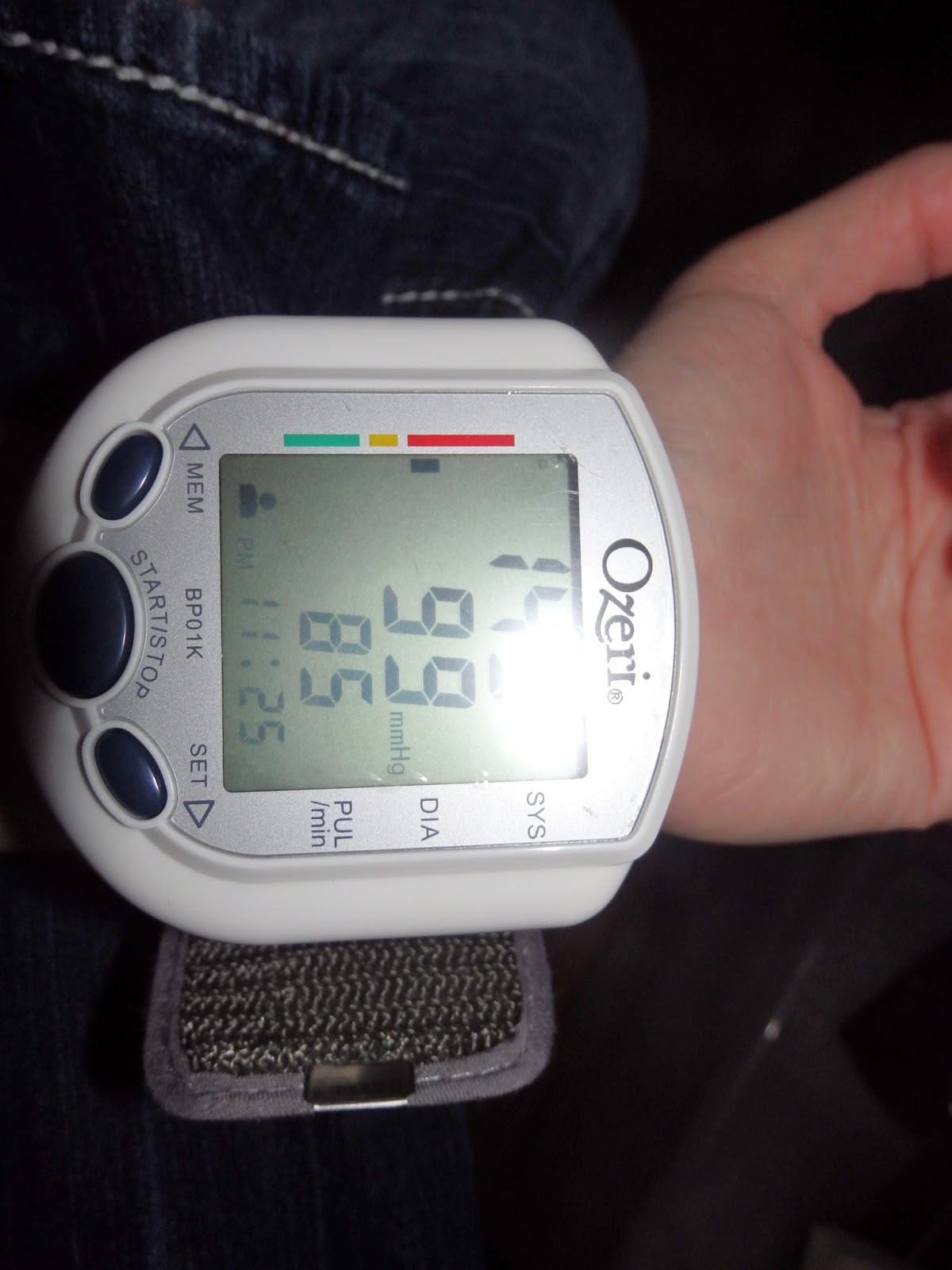 New Age Mama: Ozeri CardioTech Pro Series Digital Blood Pressure Monitor