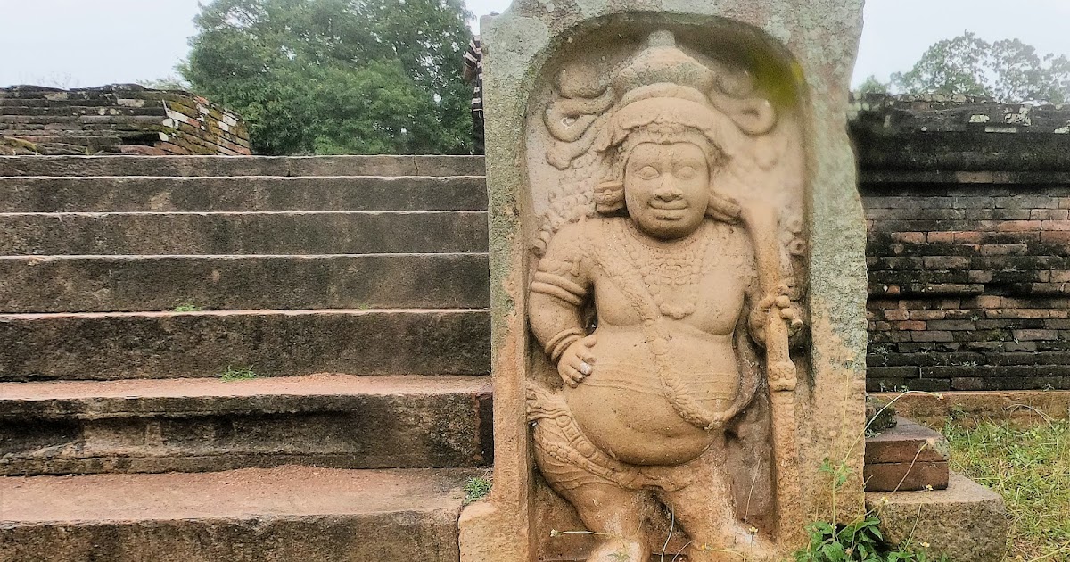 ansathu dinapotha: විජයබා මාලිගය Grand Palace Of King Vijayabahu