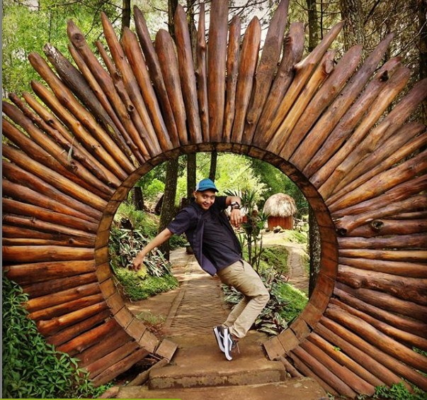 Blog of Rosanna Simanjuntak: Tempat Wisata Eksotik dan Unik di Malang