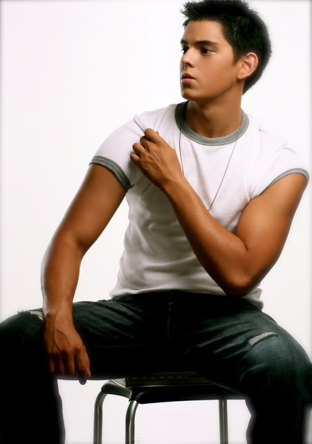 RICHARD GUTIERREZ: 27