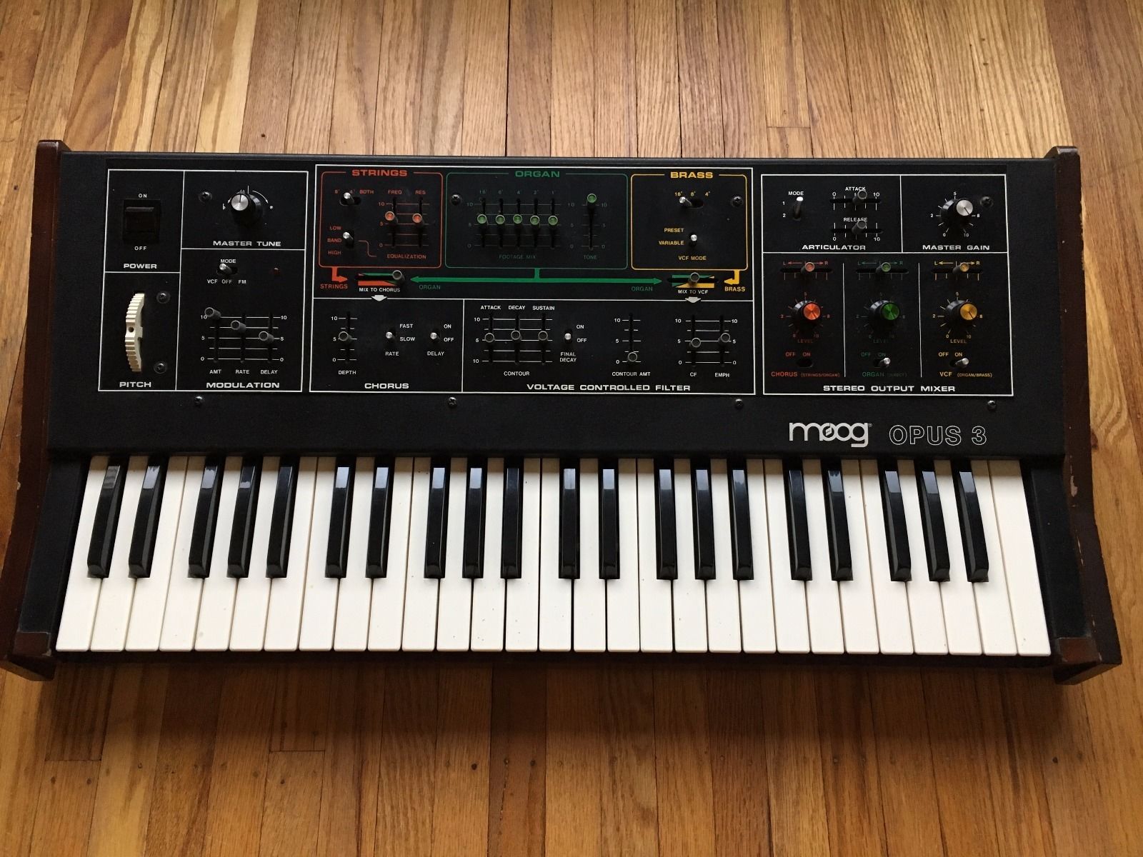 MATRIXSYNTH: Moog Opus-3 SN 3465