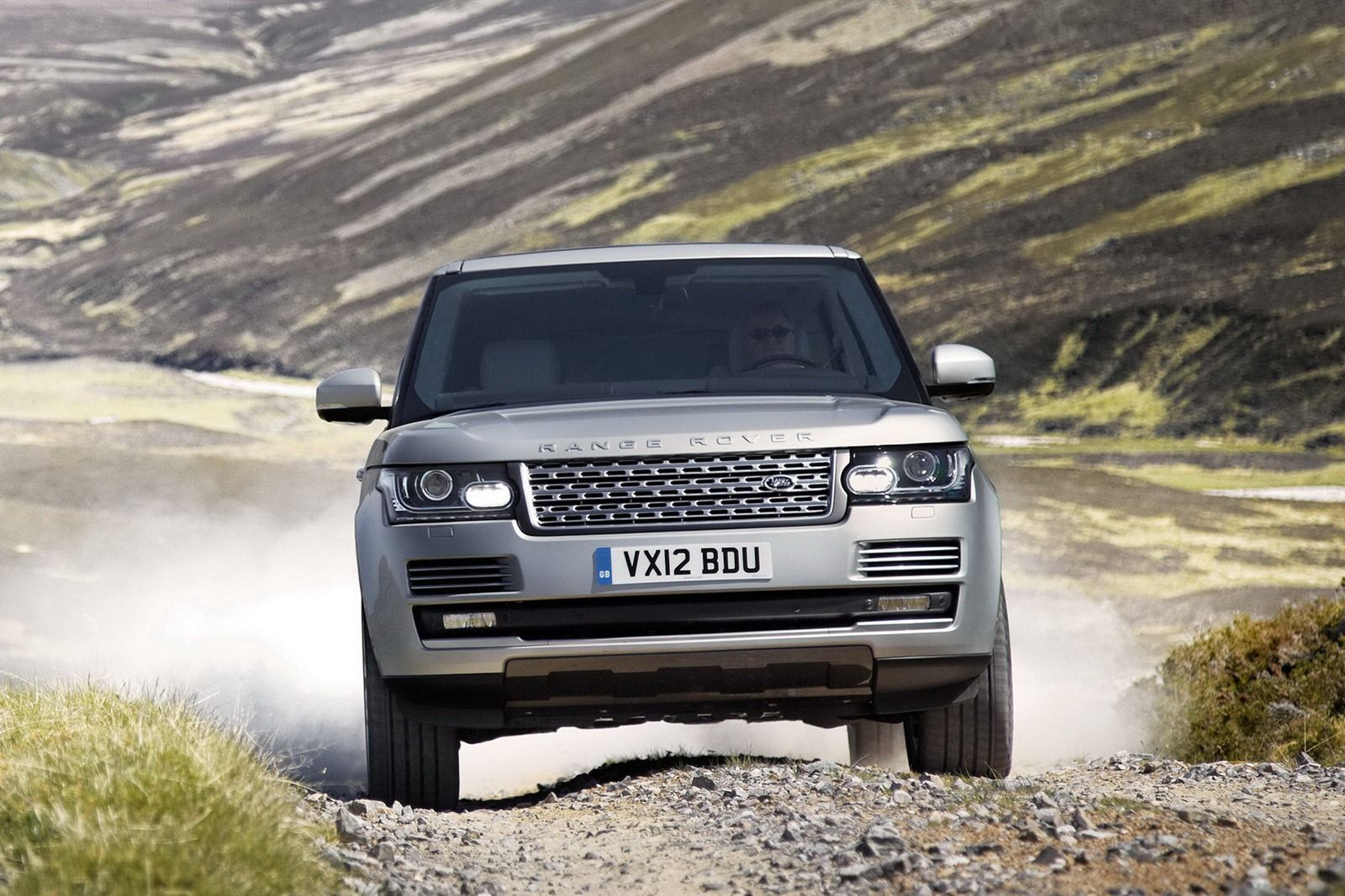 2013 RANGE ROVER FINALLY ROCKS UP! - Awesome Cars: 2013 RANGE ROVER ...