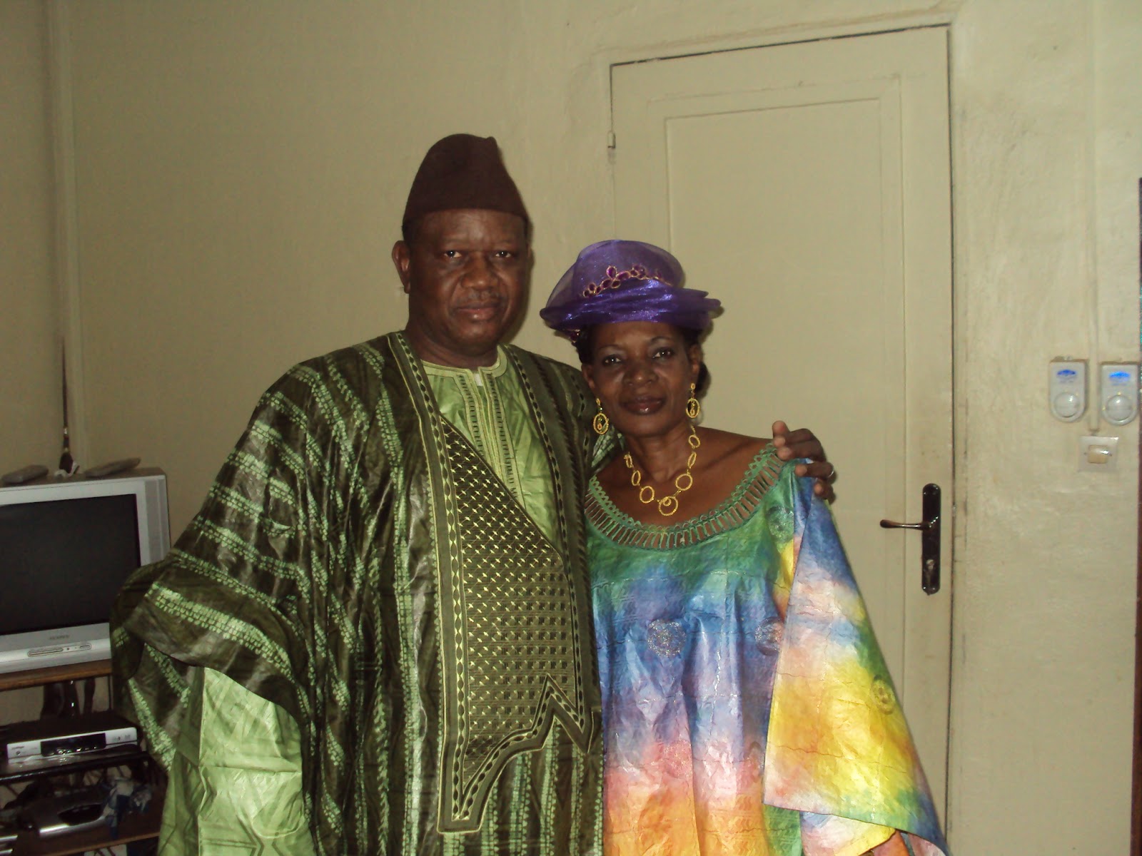 Le bazin dans la societe malienne: Bazin in the malian society