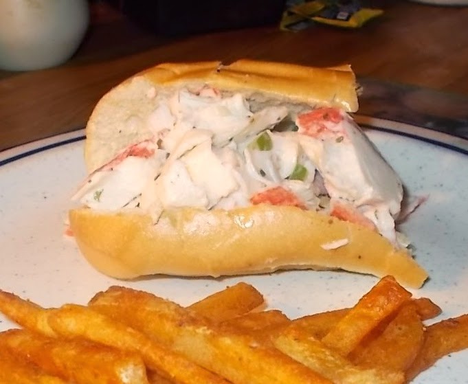 Jancey's Cooking Corner: Crab Roll