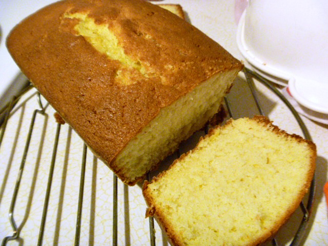 Slice of Southern: Lemon Tea Bread