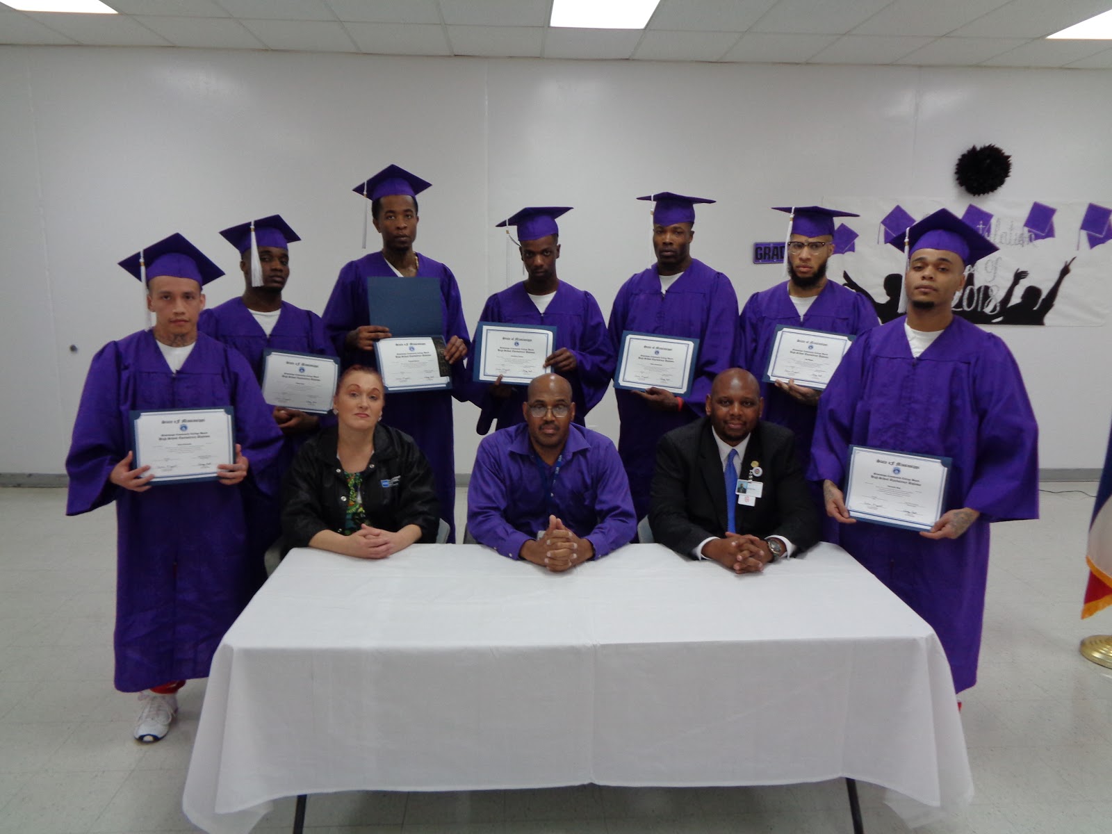 Roscoe Reporting : Wilkinson prison holds GED graduation