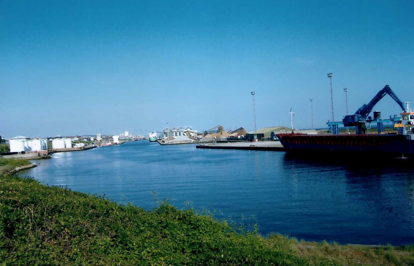 Portslade in the Past: The Development of Shoreham Harbour 1760-1880